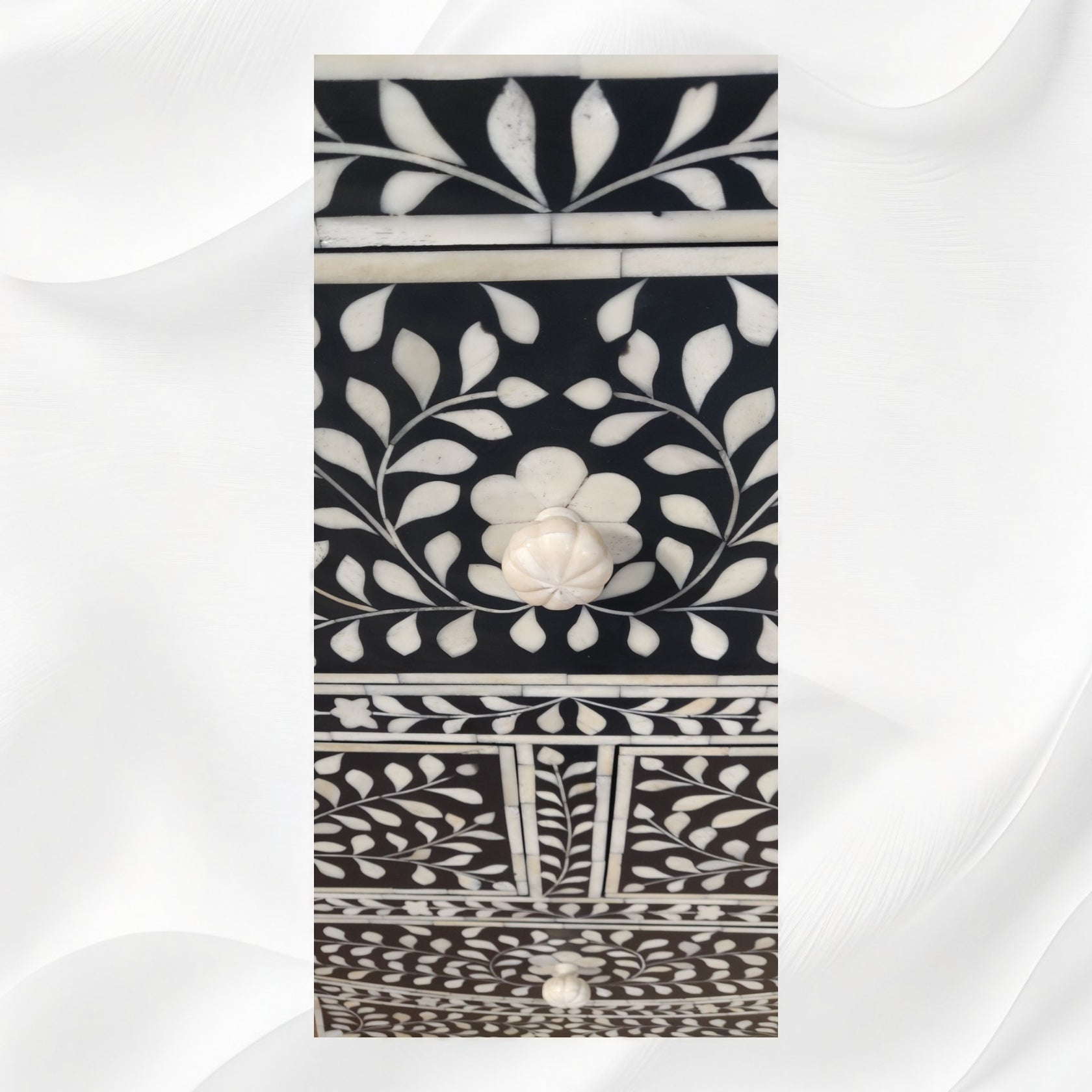 Clara Bone Inlay Floral Half Moon Console – luxuryhandicrafts