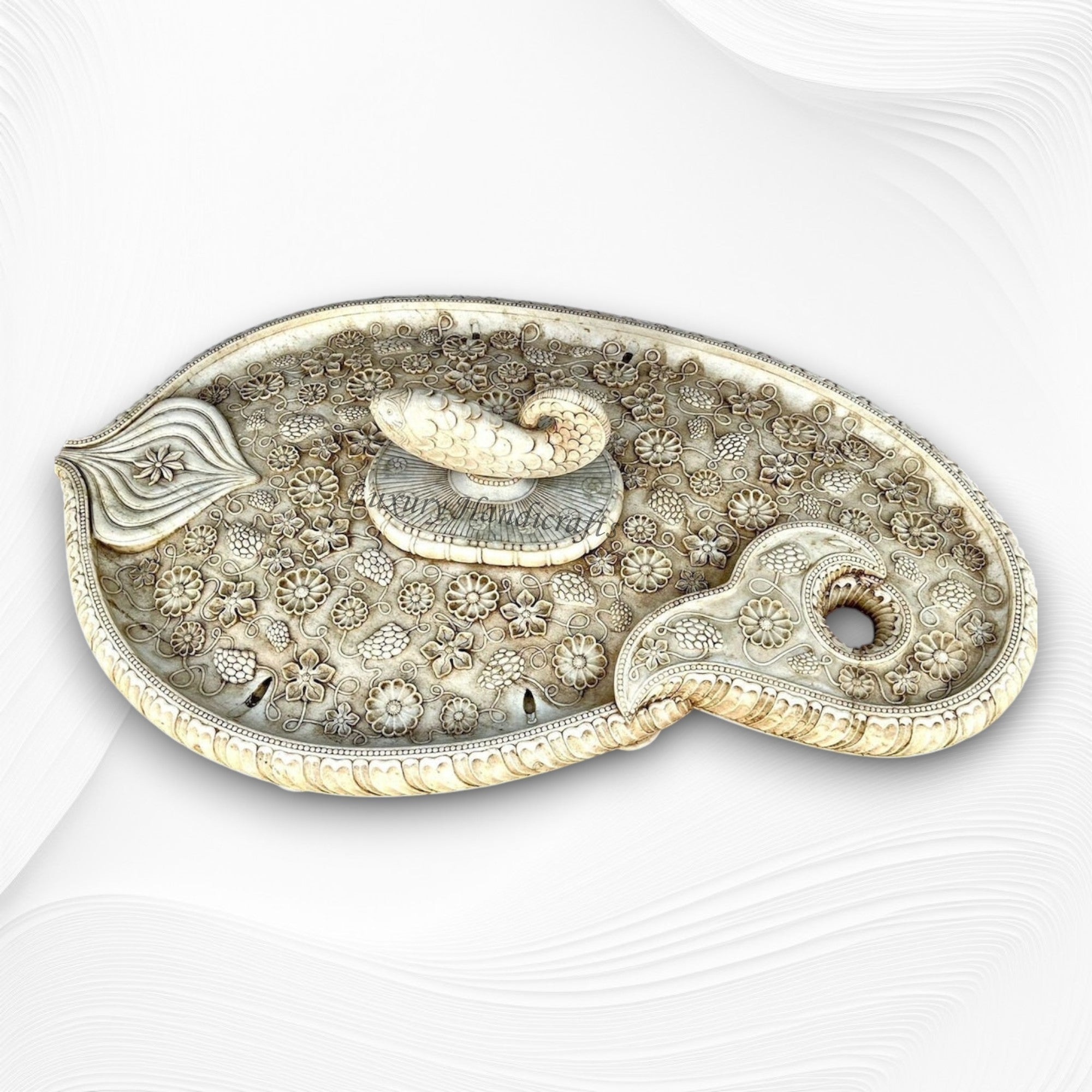 Paisley Fish Fountain – Luxury Handicraft